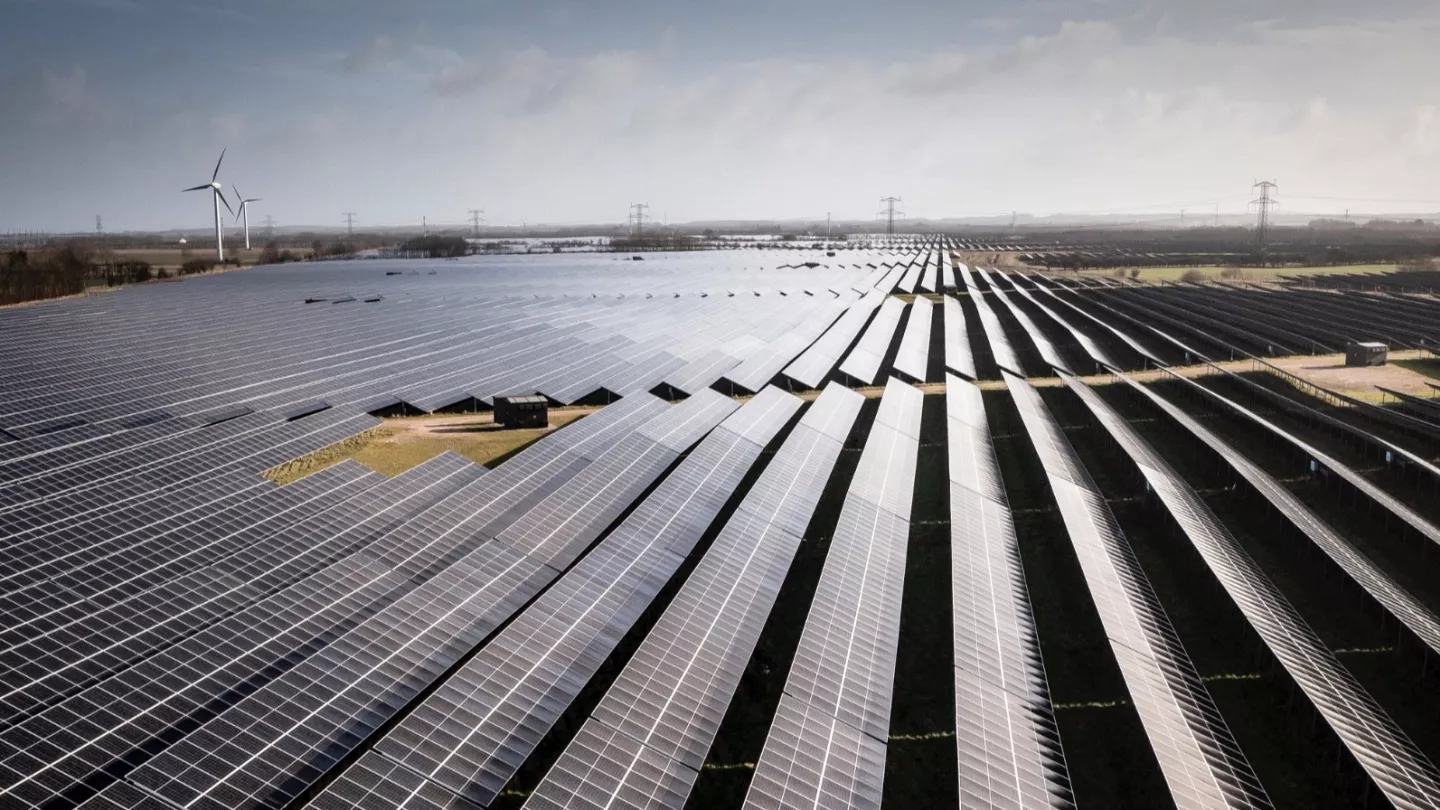 The Business of Energy: Powering the Future of a Sustainable Global ...